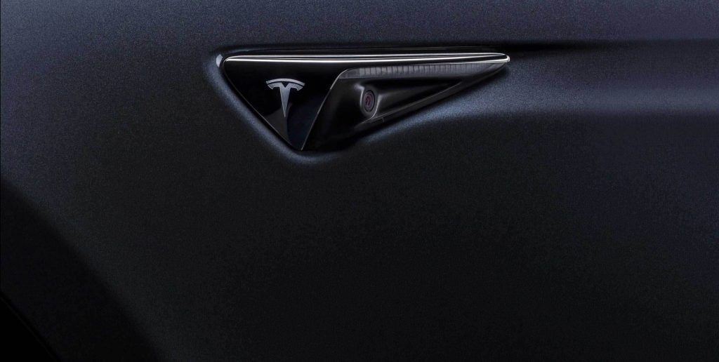 Tesla patenta una cámara que se limpia sola como un ojo humano
