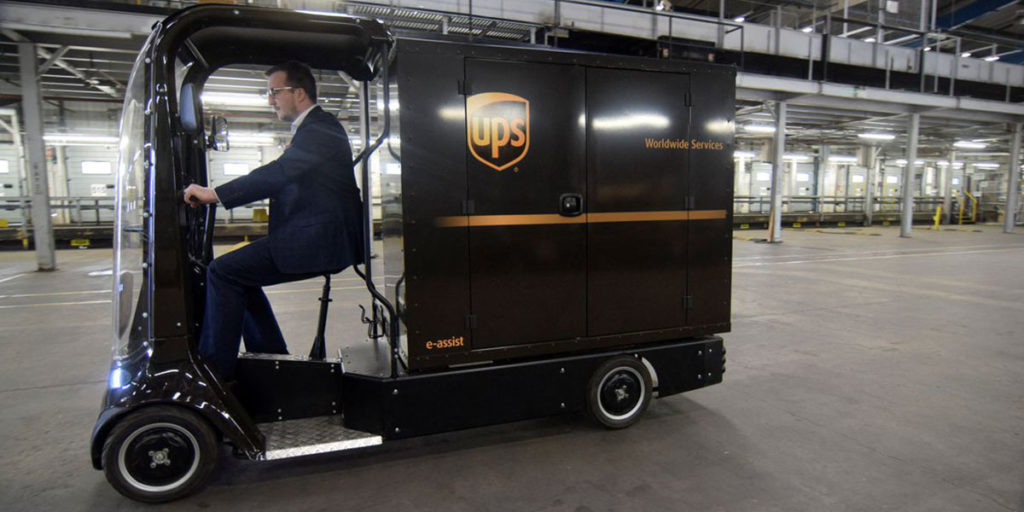 UPS prueba el eQuad, un vehículo mitad bicicleta y mitad furgoneta