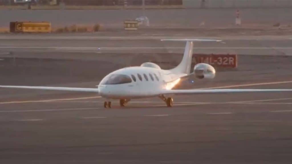 El avión eléctrico de Eviation, Alice realiza su primer vuelo (Vídeo)