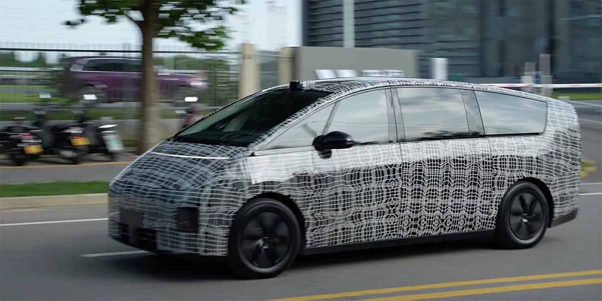 Visto con camuflaje el monovolumen eléctrico Li Auto Mega