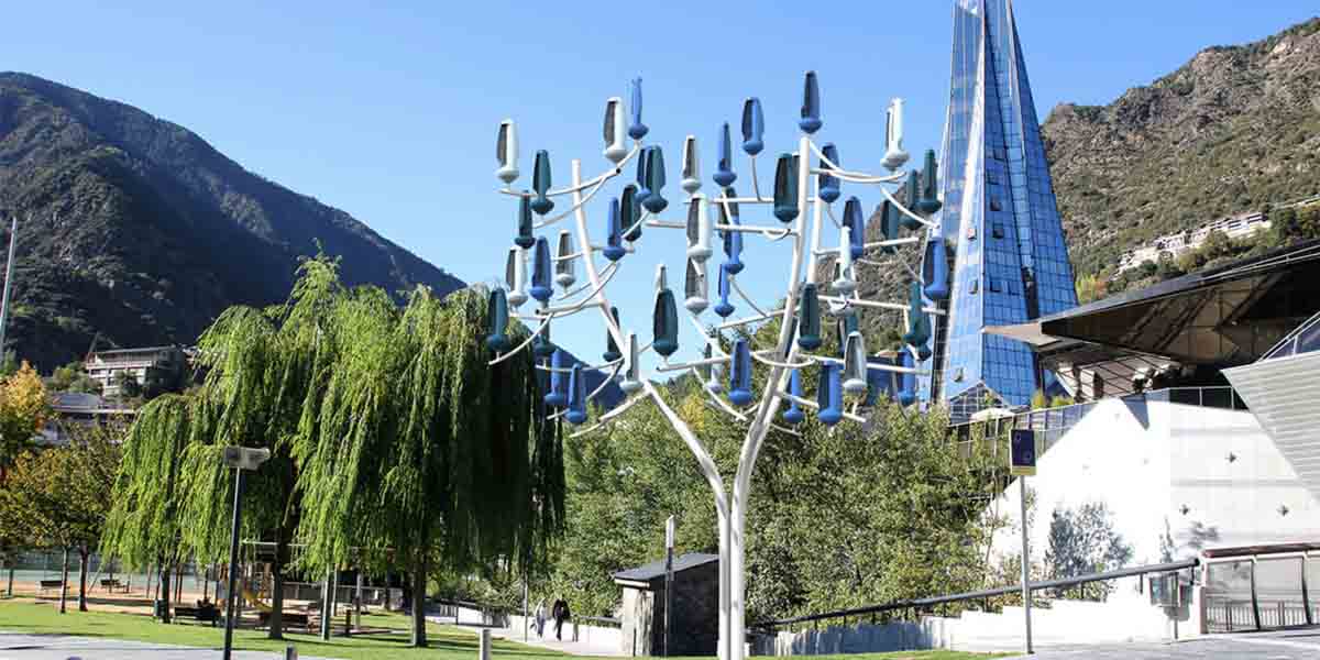 Árboles renovables, una interesante solución eólico-solar