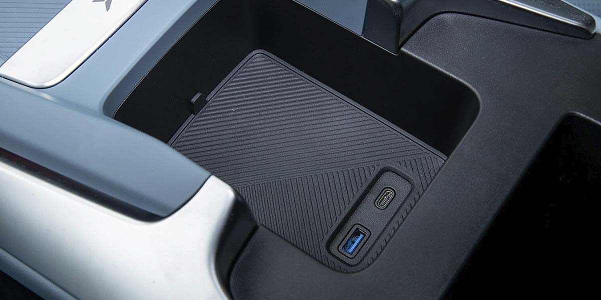 Primeras imágenes oficiales del interior del Xpeng Mona M03