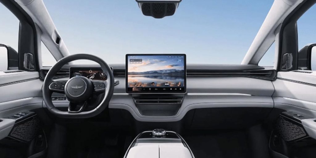 Geely Galaxy LEVC L380, un gran monovolumen eléctrico