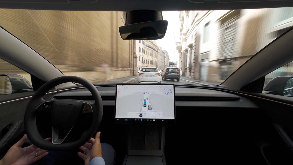Tesla prueba el FSD en un Model 3 en Roma y este es el resultado